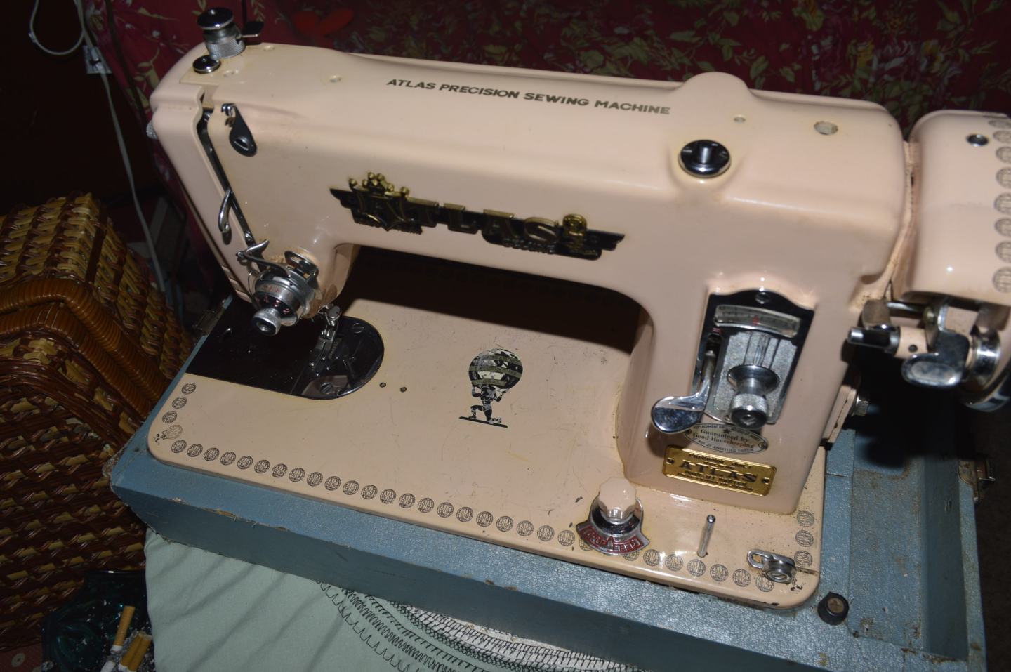 Restoration of a “Pink Atlas” Precision Straight Stitch Sewing Machine ...