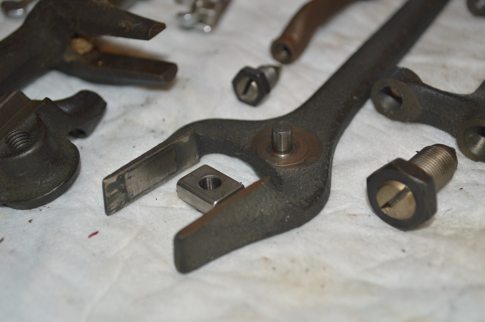 Restoration of a Vintage 1956 Singer Model 15-75 Sewing Machine ...