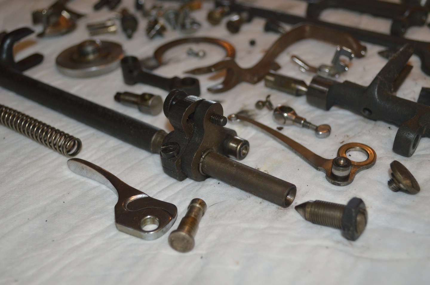 Restoration of a Vintage 1956 Singer Model 15-75 Sewing Machine ...