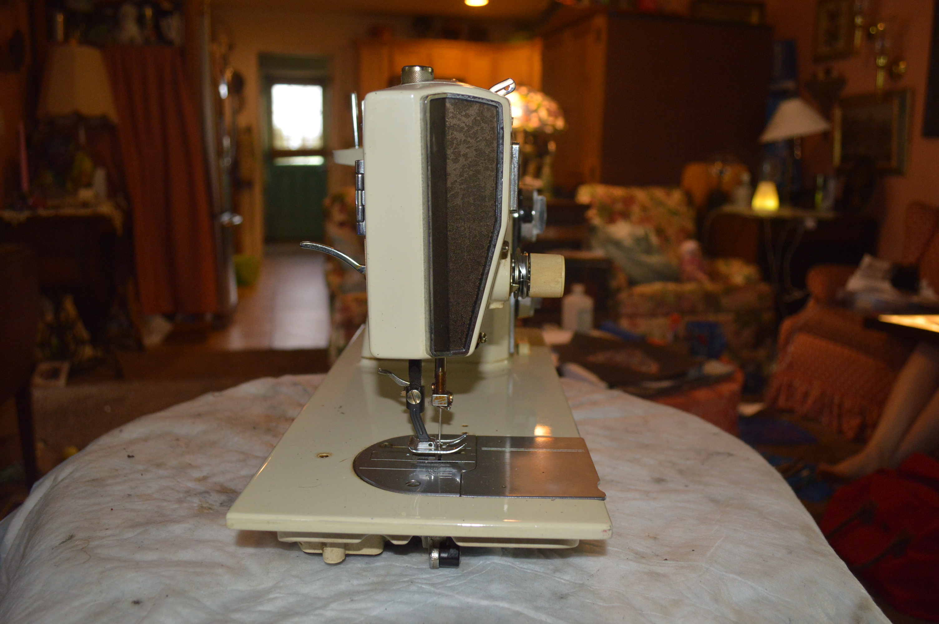 Restoration of a Vintage 1973 Kenmore Model 158.18032 Sewing Machine ...