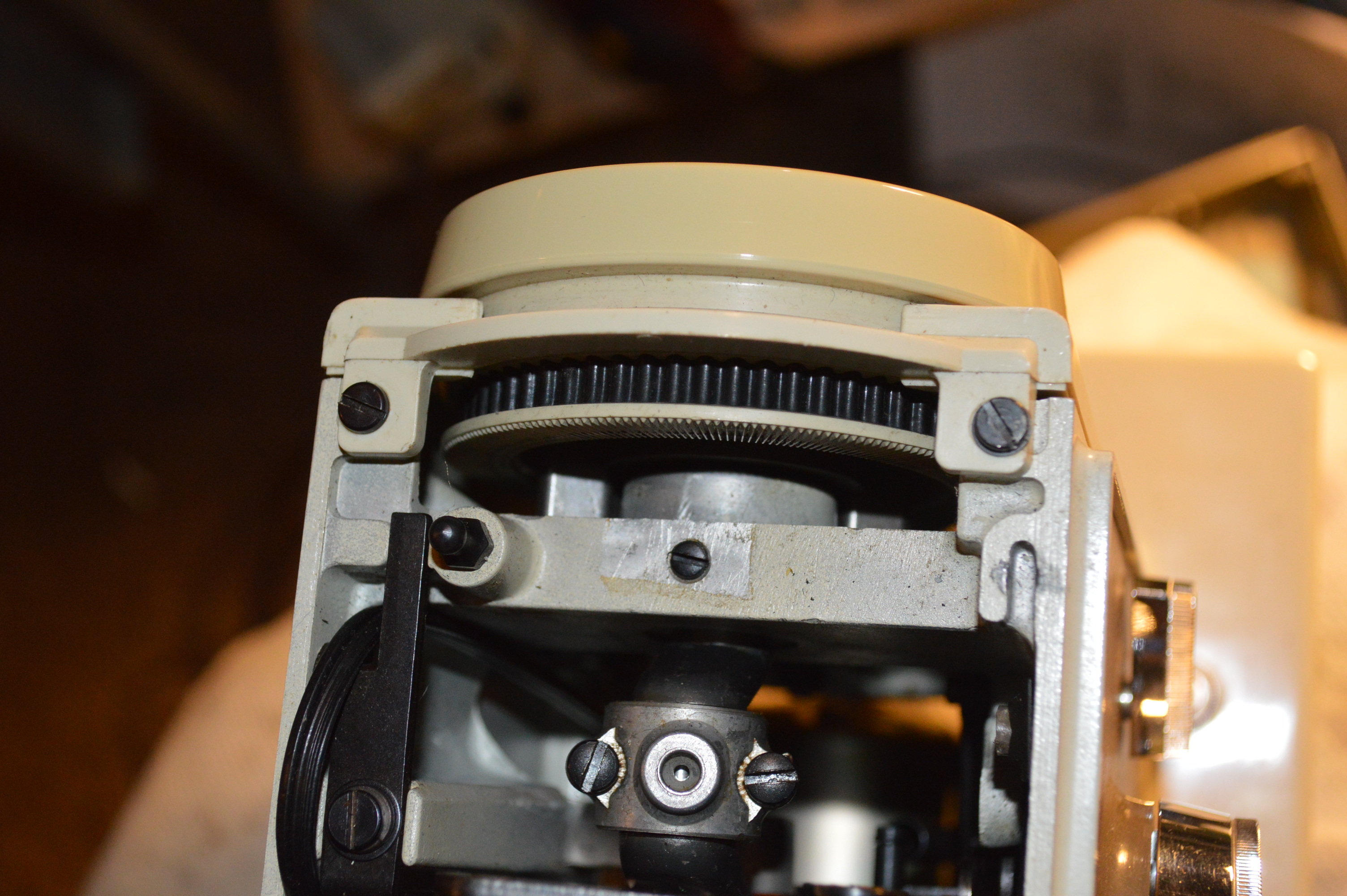 A Tutorial – Removing The Balance Wheel on a Kenmore 158 Series Sewing ...