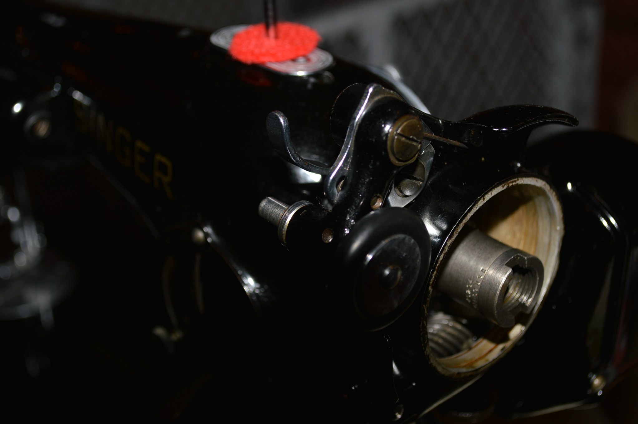 A Tutorial – Restoration of a Vintage Singer Model 201-2 and 15-91 ...