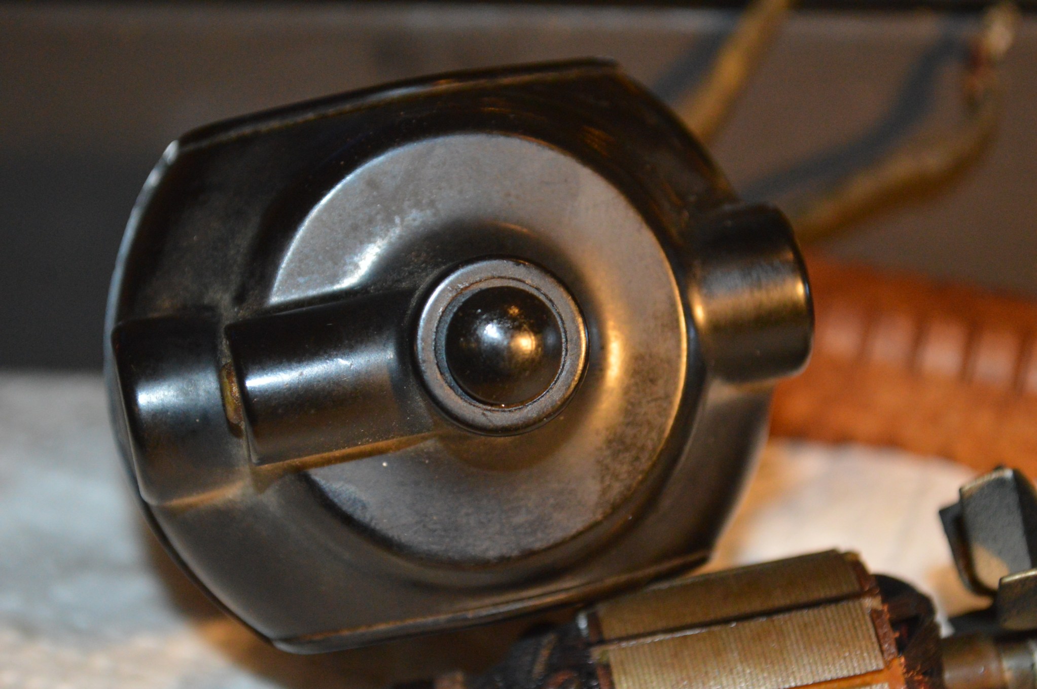 A Tutorial – Restoring a Vintage Singer Grease Wick Sewing Machine ...