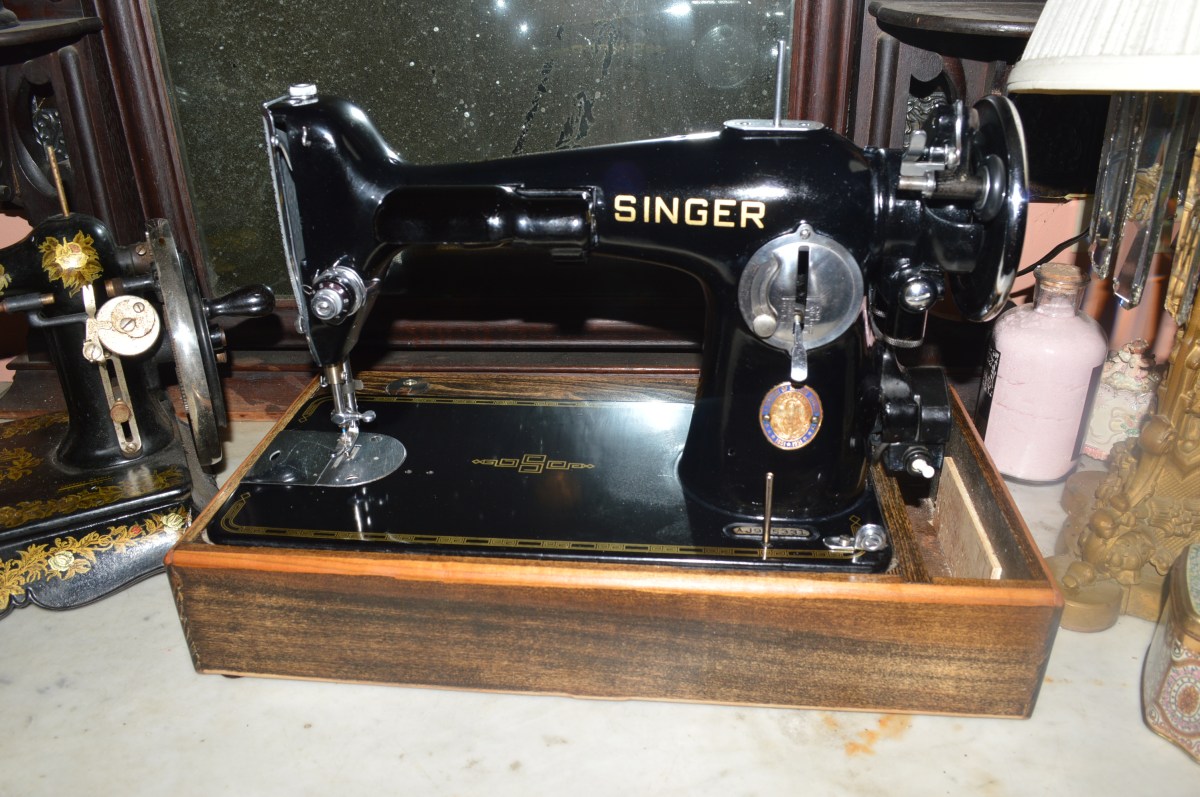 Restoration of Carole’s 1950 Vintage Singer 201-2… New Paint and Decals ...