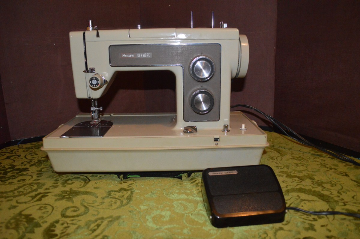 Restoration of a 1970/71 (or is it a 1977) Vintage Kenmore Model 158. ...