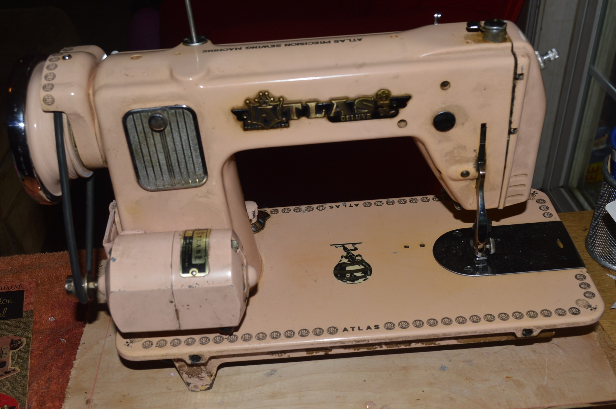 Restoration of a 1950’s-60’s Pink Atlas Precision Sewing Machine ...