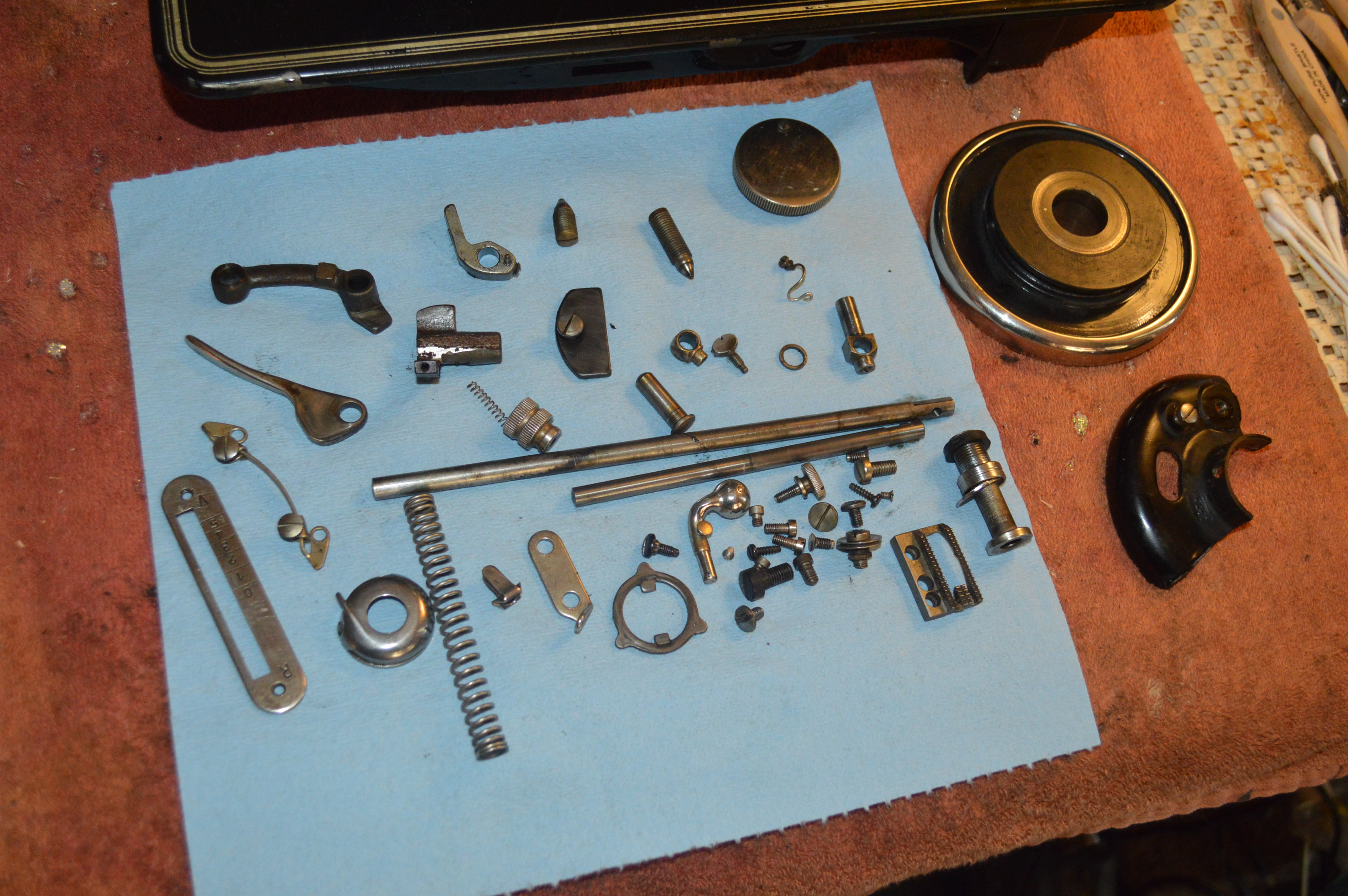 Restoration of an Adler 187 Sewing Machine – Professionally Restored ...