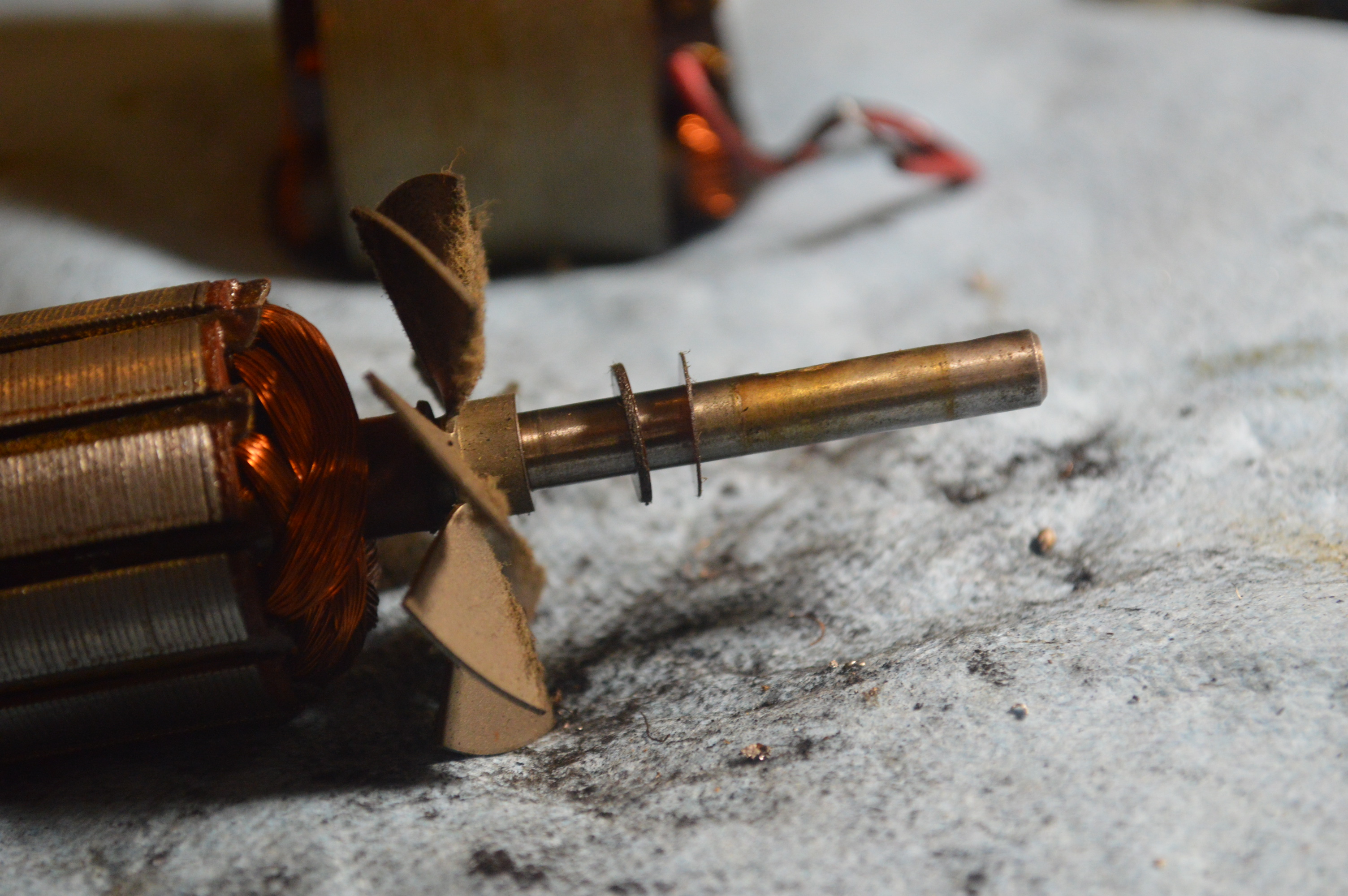 A Tutorial – Restoring a Vintage Sewing Machine Motor – Professionally ...