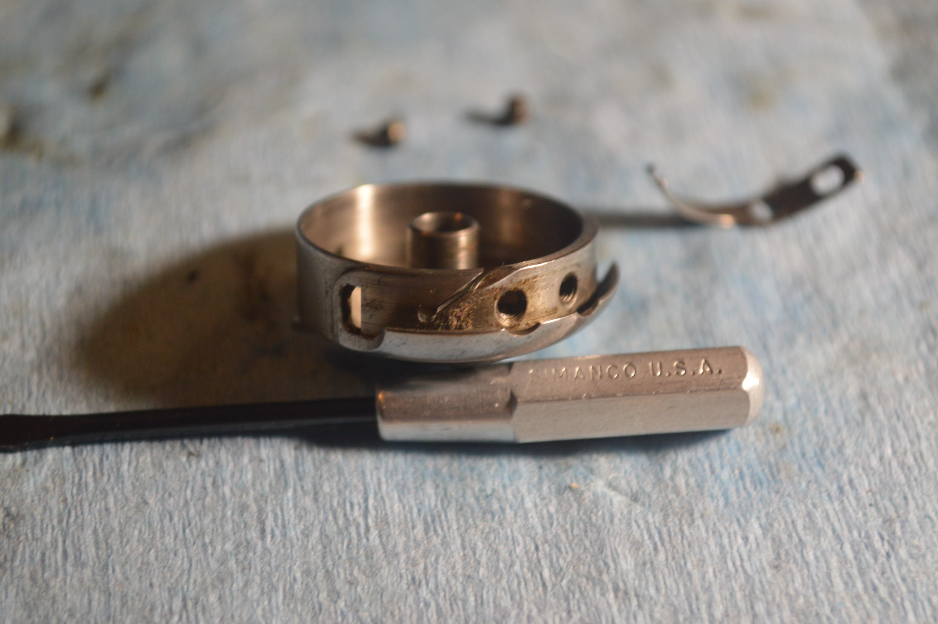 Conservation of a “Rare” 1953 Vintage Singer Model 221 “Featherweight ...